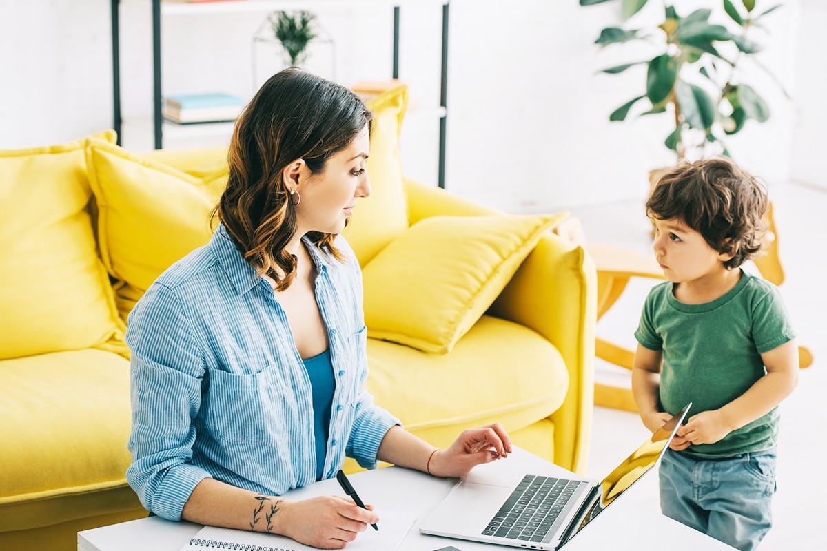 how-to-manage-time-as-a-stay-at-home-mom-more-family-time-and-blogging