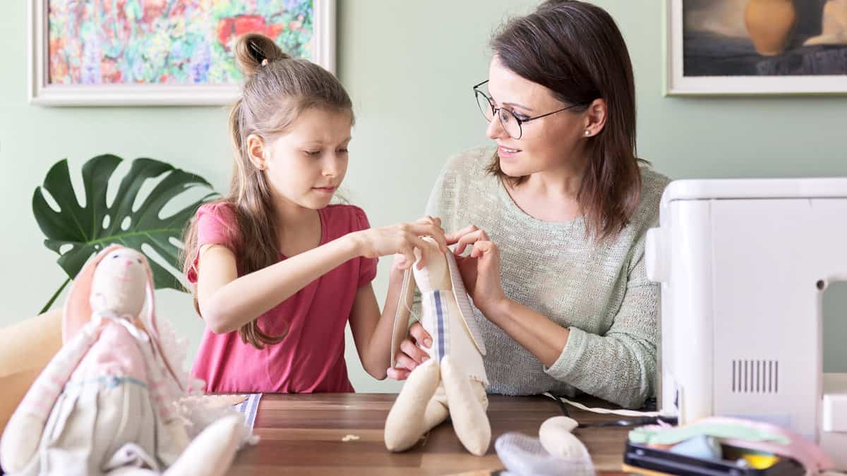 43 Crafts with Fabric to Make & Sell (Fabric Craft Ideas) - Twins Mommy