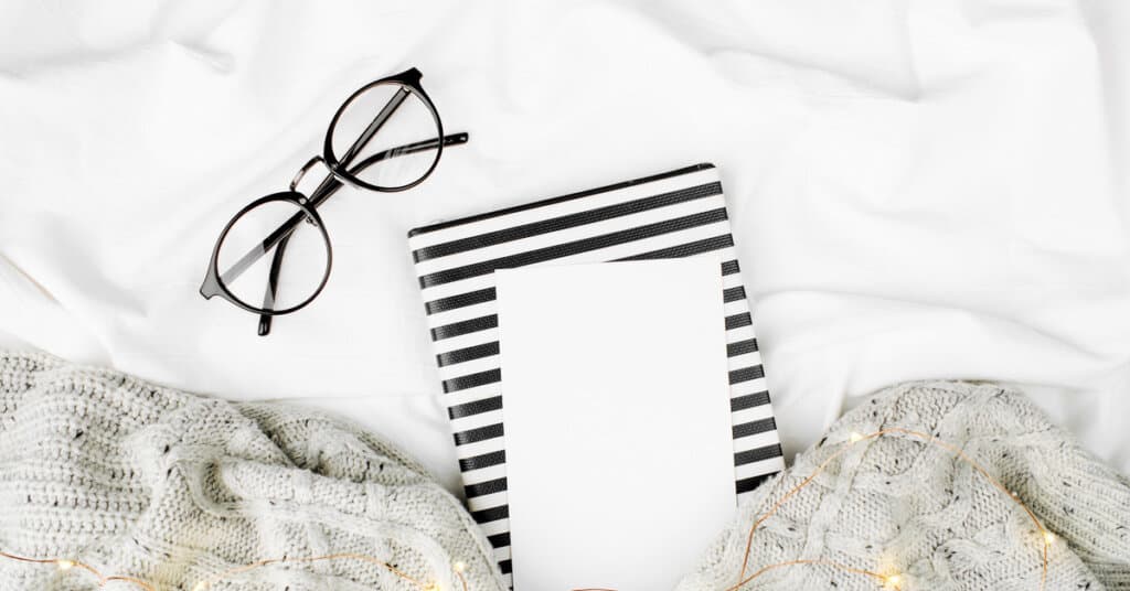 Blog vs. Vlog: Which Should You Start in 2024 - Twins Mommy Blog vs. Vlog: Which Should You Start in 2024 - Twins Mommy