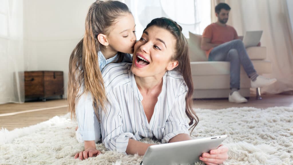 Twins Mommy Learn To Start A Mom Blog