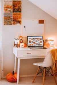 21 Cute & Festive Fall Desk Decor for Your Home Office - Twins Mommy