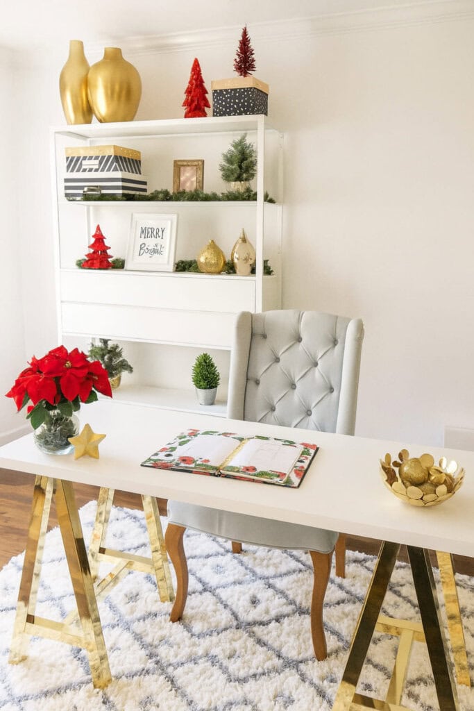 19 Festive Christmas Desk Decorations You Need - Twins Mommy