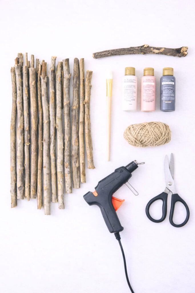 Valentine's Day Craft: Branch Heart Wall Hanging - Twins Mommy